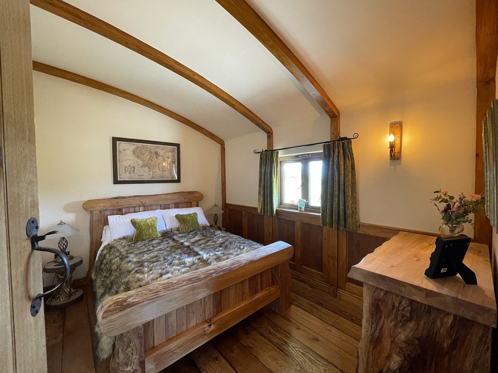 Shire House Accommodation | Mill Farm Glamping | Wiltshire