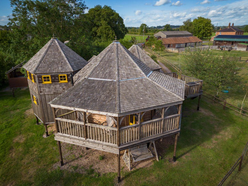 Luxury Treehouse | Mill Farm Glamping | Wiltshire
